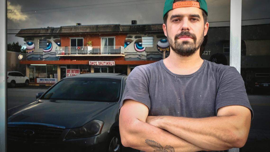 Joven artista urbano de Hialeah destaca por murales en Miami | El Nuevo ...