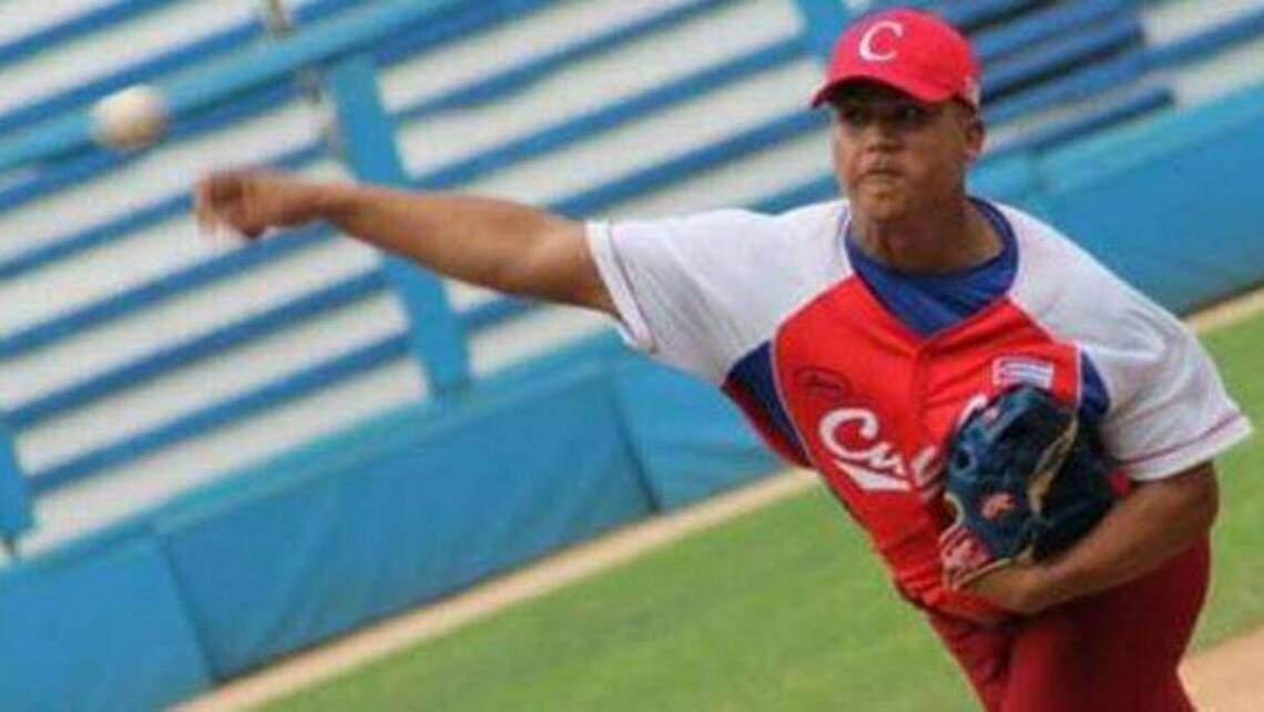 Cubano Bryan Chi busca ayuda en Miami para ser agente libre | El Nuevo ...