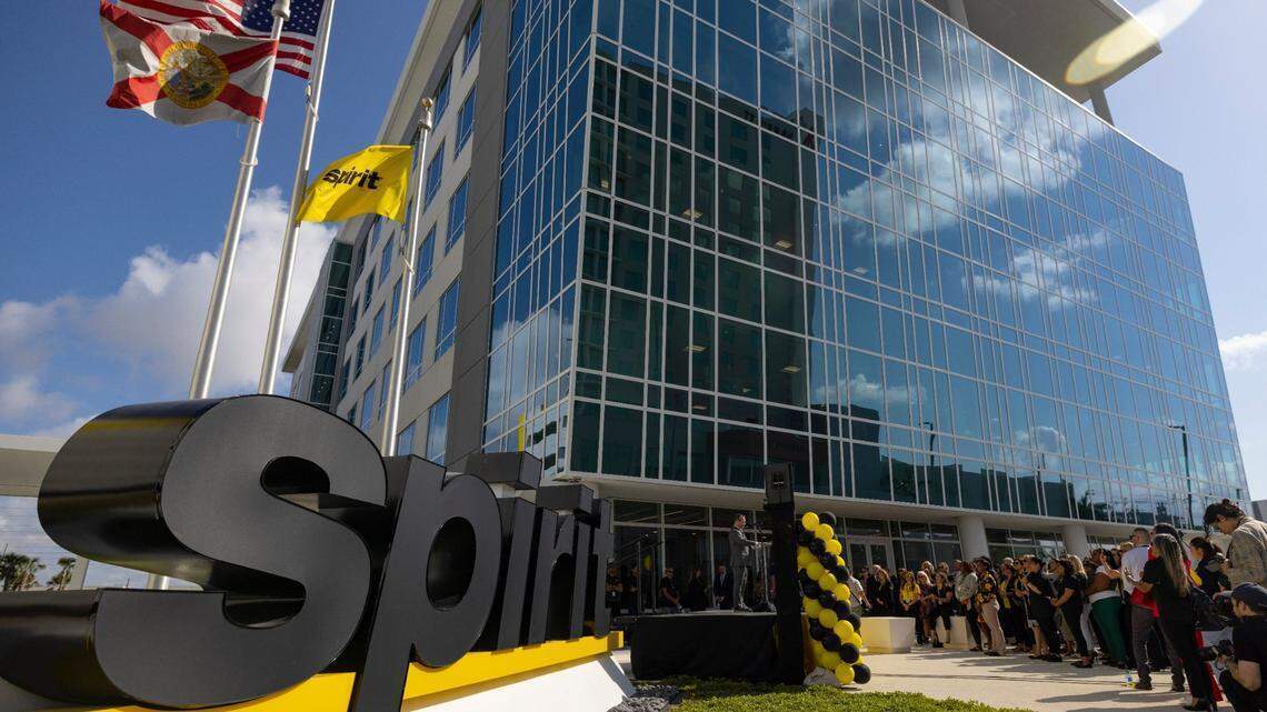 Spirit Airlines advirtió a inversionistas y pasajeros que su futuro ...
