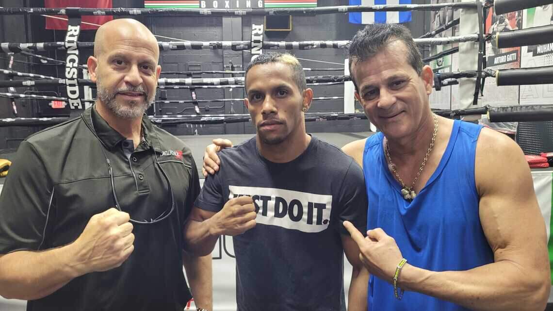 Cubano vs. cubano: Víctor Abreu espera gran pelea con Ariel Pérez de la ...